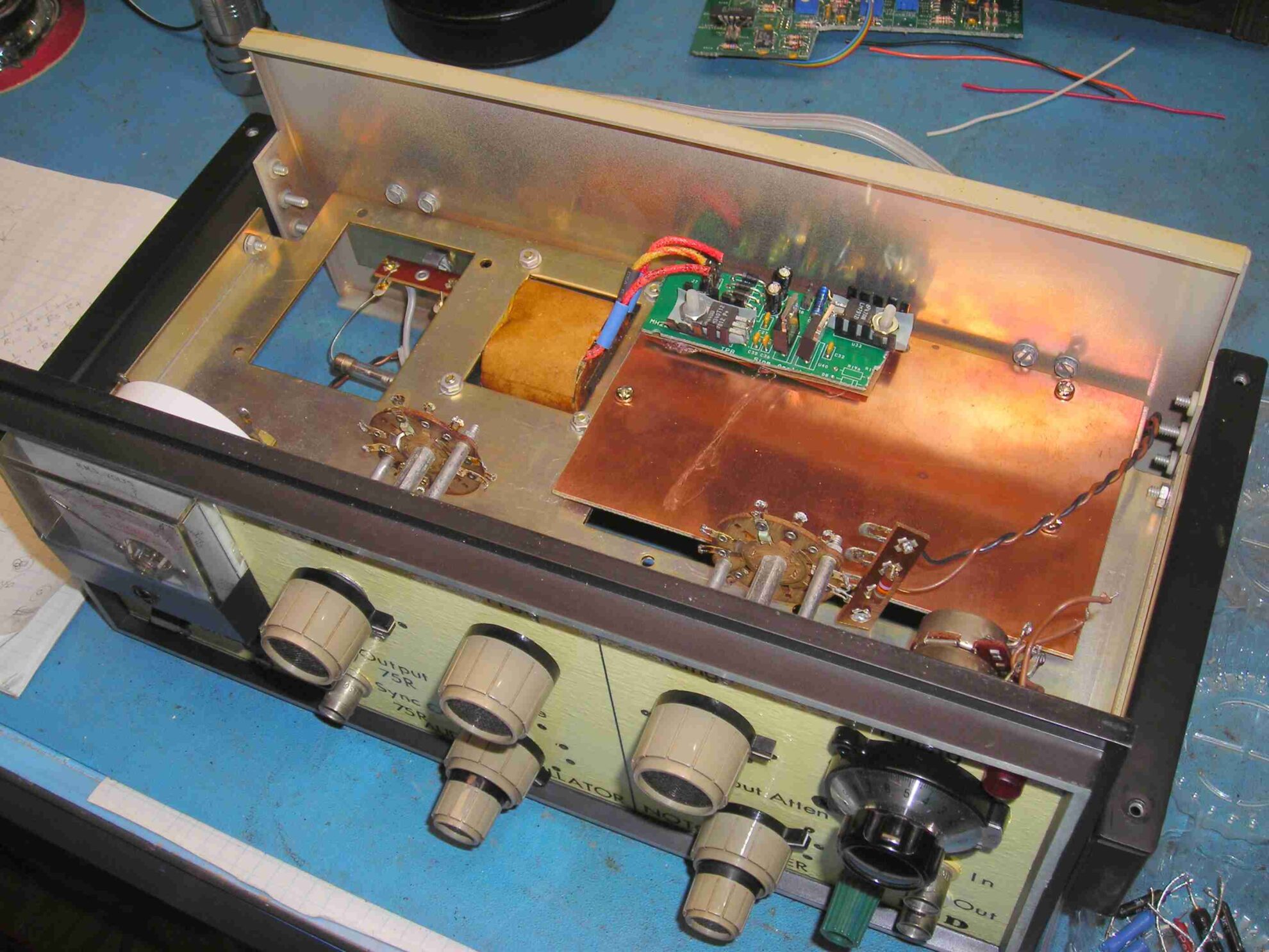 Low Distortion Audio Oscillator Build - Electroagenda